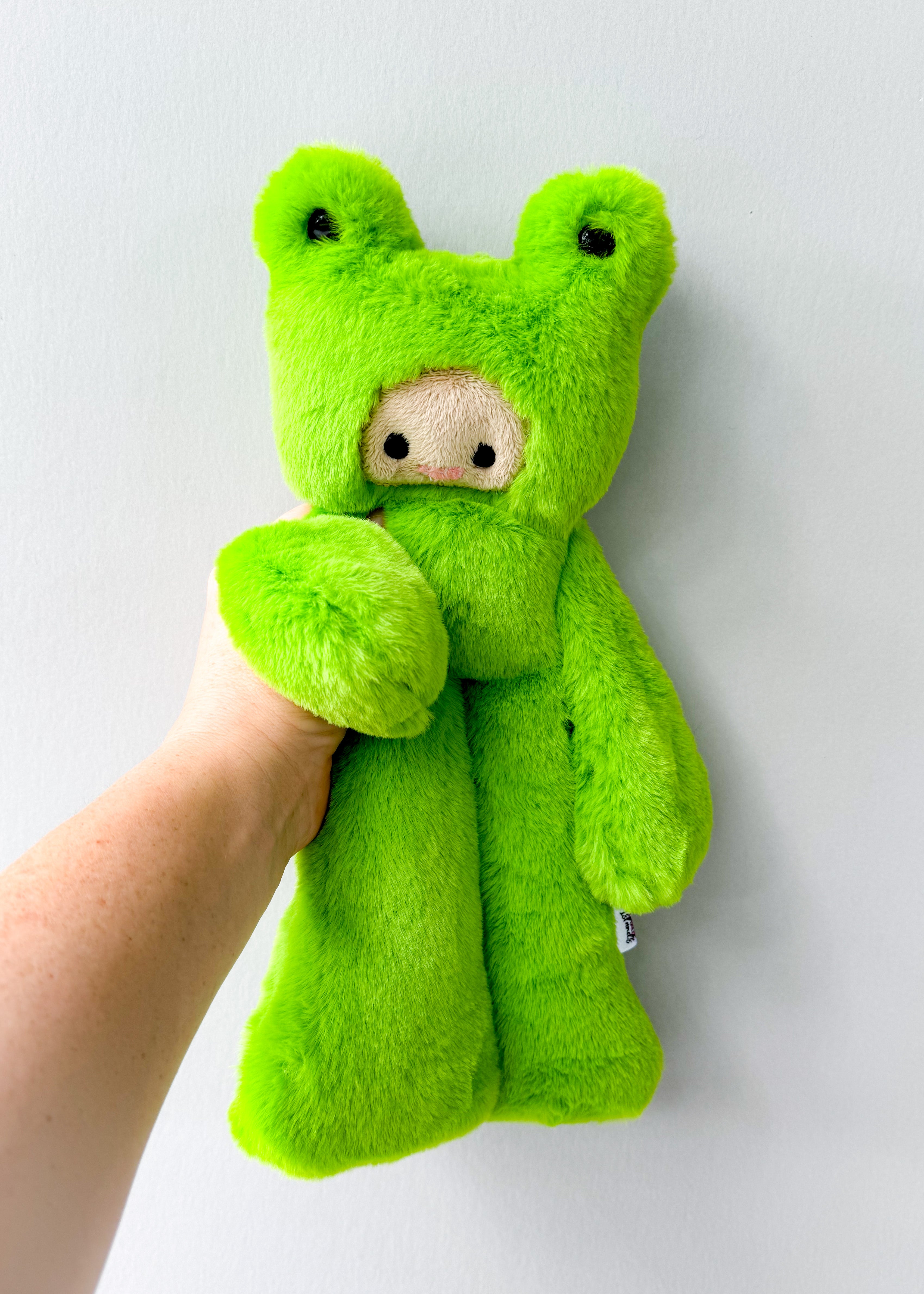 Frog Mini Wanderling - Grass Green – Creature Islands