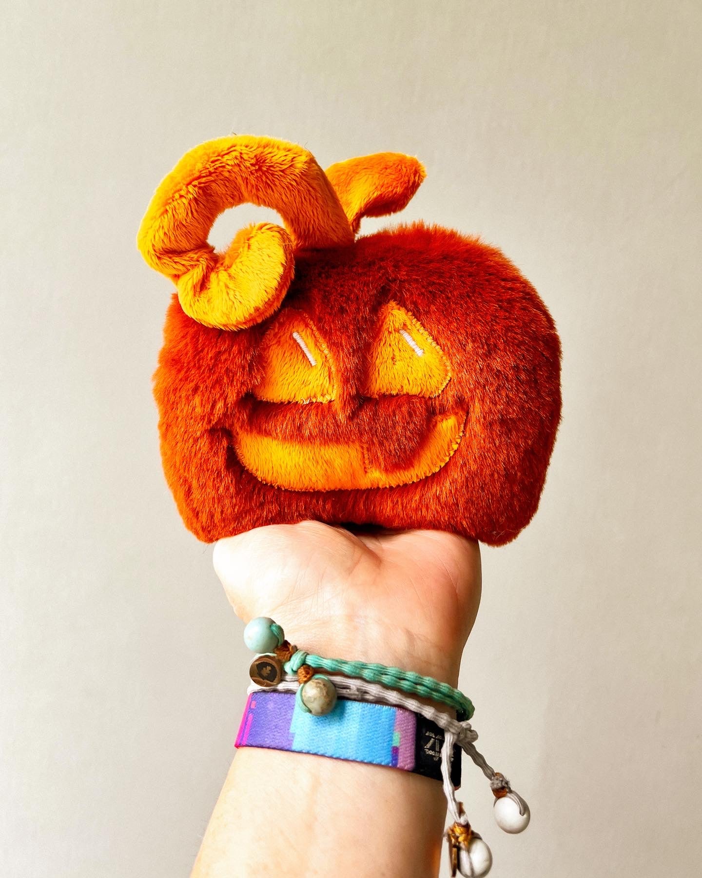 Mini Fall (orange face) Jack-O-Lantern – Creature Islands